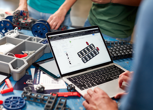 Sphero Blueprint Build Class Pack (15 kits: 30 students) - (Shipping C ...